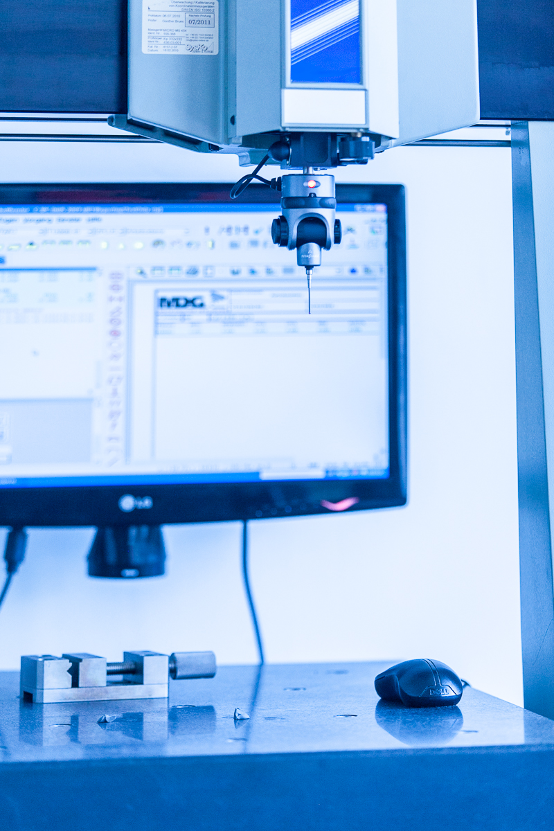 Messmaschine Tesa Micro MS 454